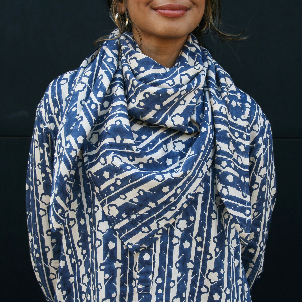 Peggy Scarf in Navy and Sand Birch – KateAustinDesigns